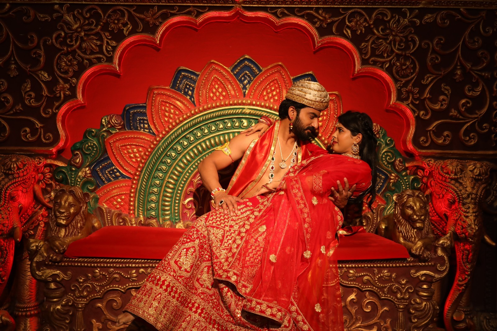 “ಅನಾವರಣ” ಚಿತ್ರದ 2ನೇ ಹಾಡು ಬಿಡುಗಡೆ | Cini Suddi