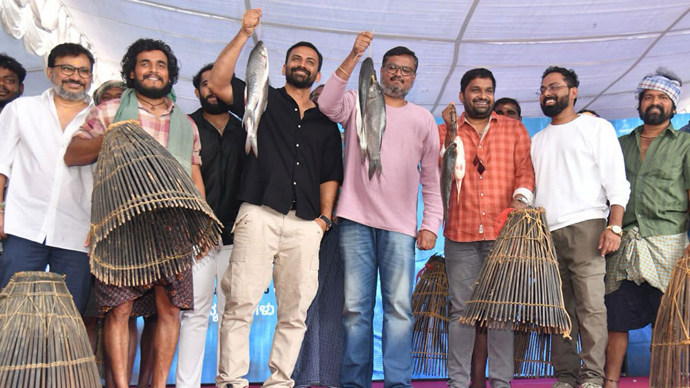 ಗೌರಿಶಂಕರ್ ನಟನೆಯ 'ಕೆರೆಬೇಟೆ' ಚಿತ್ರದ ಟೀಸರ್ ರೀಲೀಸ್ ಮಾಡಿದ ನಟ ಧನಂಜಯ ಹಾಗೂ ...