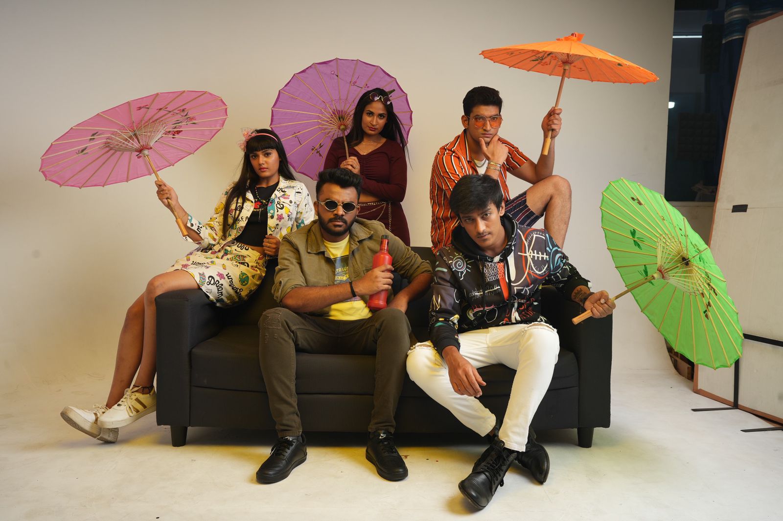 ದುಬೈನಲ್ಲಿ "ವಿದ್ಯಾರ್ಥಿ ವಿದ್ಯಾರ್ಥಿನಿಯರೇ" ಪ್ರೀಮಿಯರ್ ಶೋ! | Cini Suddi